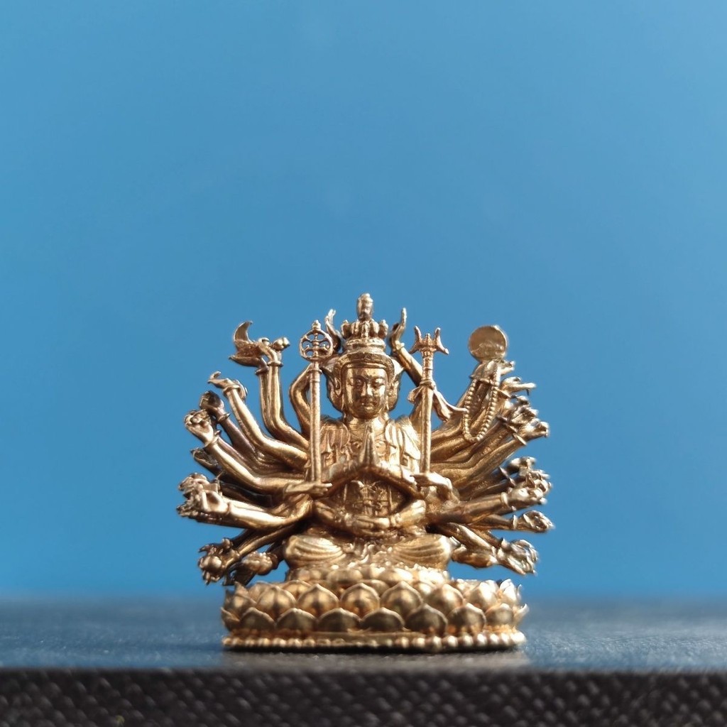 Jual Mini Zhunti Bodhisattva Ornaments Maha Cundi Bodhisattva-Piece ...