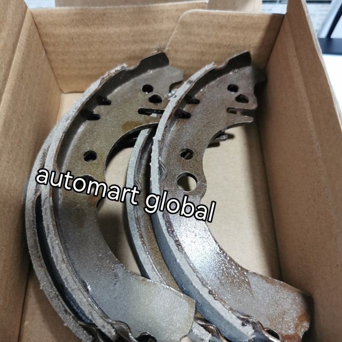 Jual Baru Brake Shoe Kampas Rem Belakang Daihatsu Classy G100 Smc Originall Quality | Shopee ...