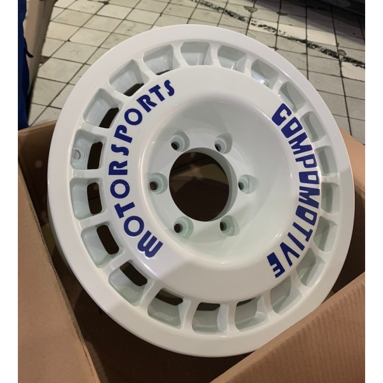 Jual VELG MOBIL RING 16 RL COMPOMOTIVE WHITE untuk Pajero Fortuner ...