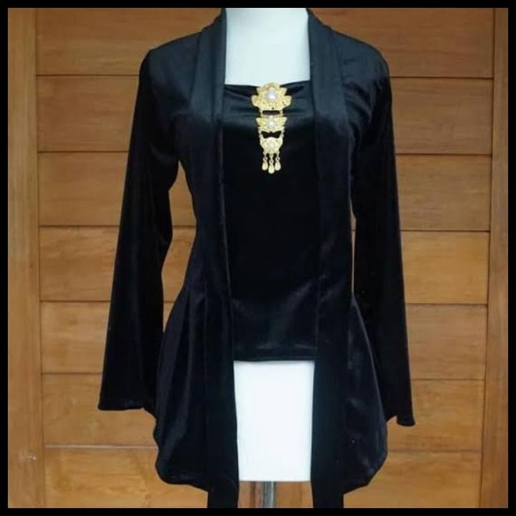 Jual Kebaya Kutubaru Bludru Beludru Hitam Polos Best Seller | Shopee ...