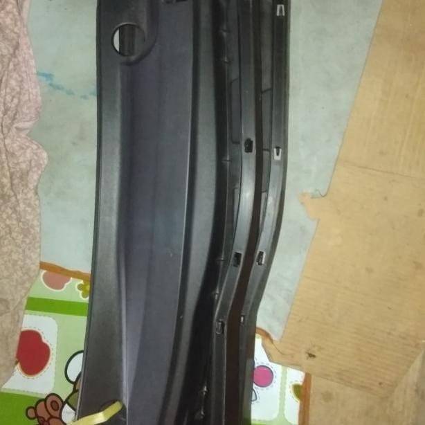 Jual Louver Cowl Panggangan Sate Innova 2005-2015 | Shopee Indonesia