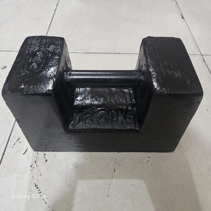 Jual Bandul Timbangan 20Kg / Batu Timbangan Dla M2 20 Kg / Batu ...