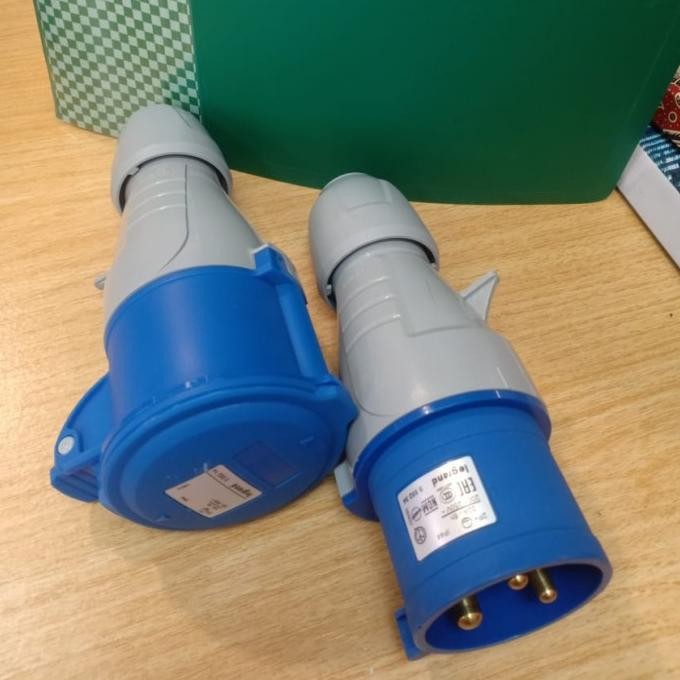 Jual Legrand Mobile Mounting 16A 3Pin 2P+E 1Set Stop Kontak Socket Legrand !! Ready | Shopee ...