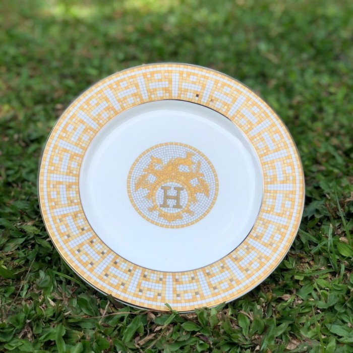 Jual BONE CHINA LUXURY PLATE - PIRING HERMES BONE CHINA - 20.5 CM ...