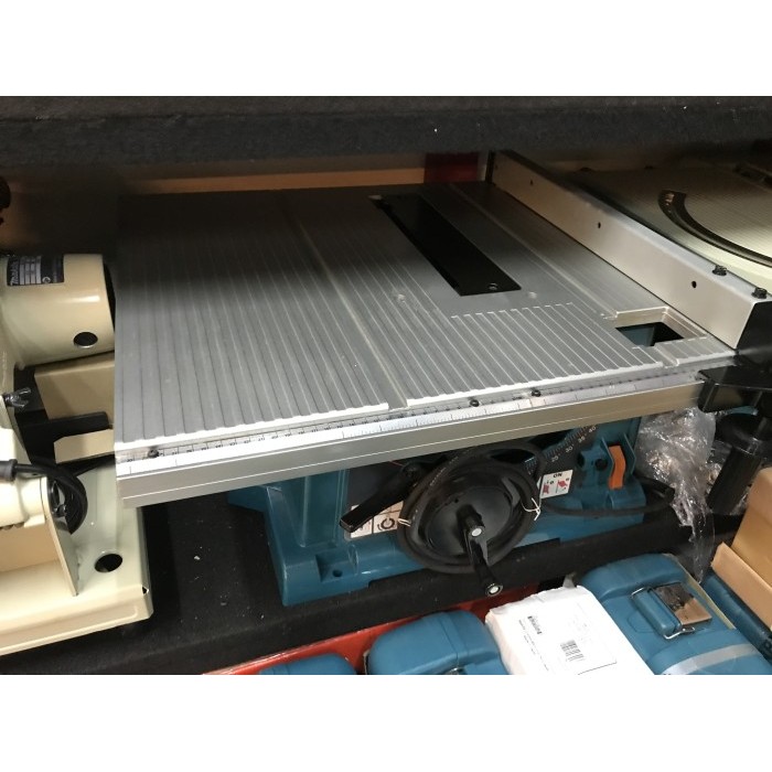 Jual Paling Baik Mesin Potong Kayu Meja/Table Saw 8" Makita 2702 ...