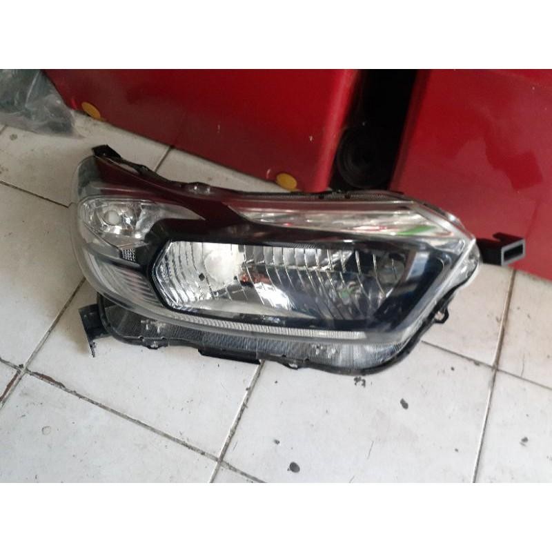 Jual Head Lamp Brio 2019 Kanan | Shopee Indonesia