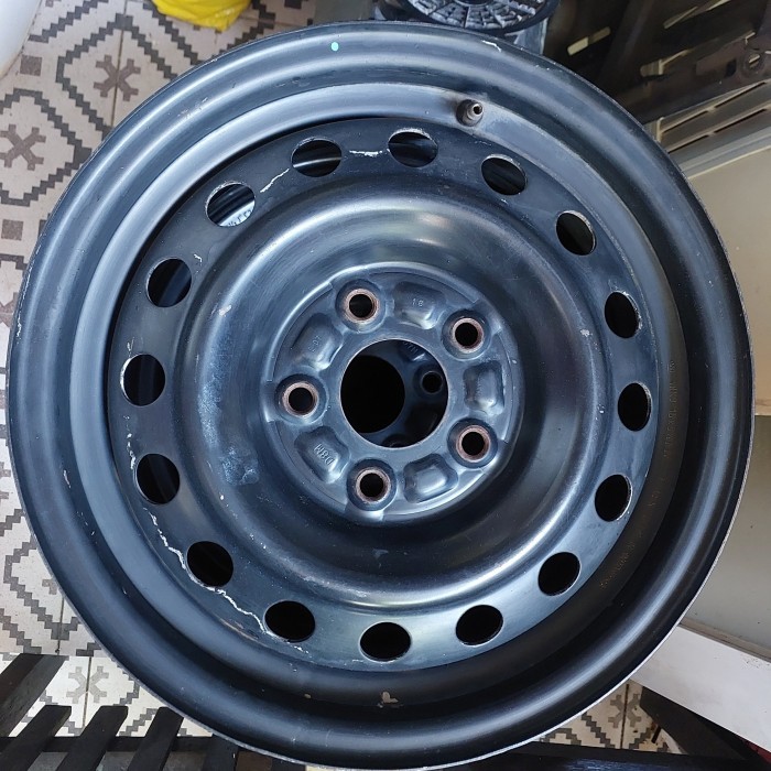 Jual VELG KALENG OEM ERTIGA R15 LUBANG 5 PCD 5X114 - VELG SEREP RING 15 ORIGINAL SUZUKI ERTIGA ...