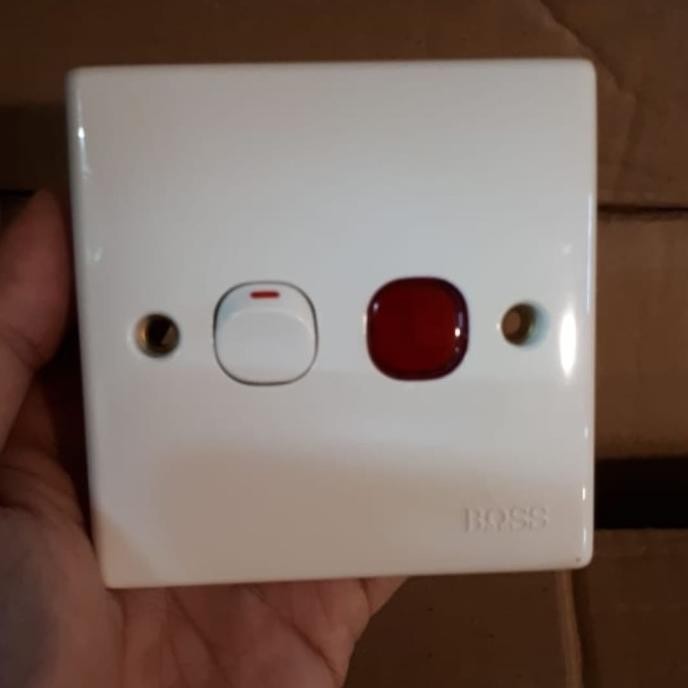 Jual Saklar Heater Merk Boss 20 Ampere . Tipe B31D20Na !! Ready ...