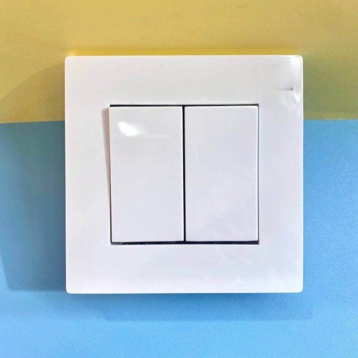 Jual Boss Saklar Hotel Double Seri 2 Gang 1 Way / Saklar Double 2 Gang ...