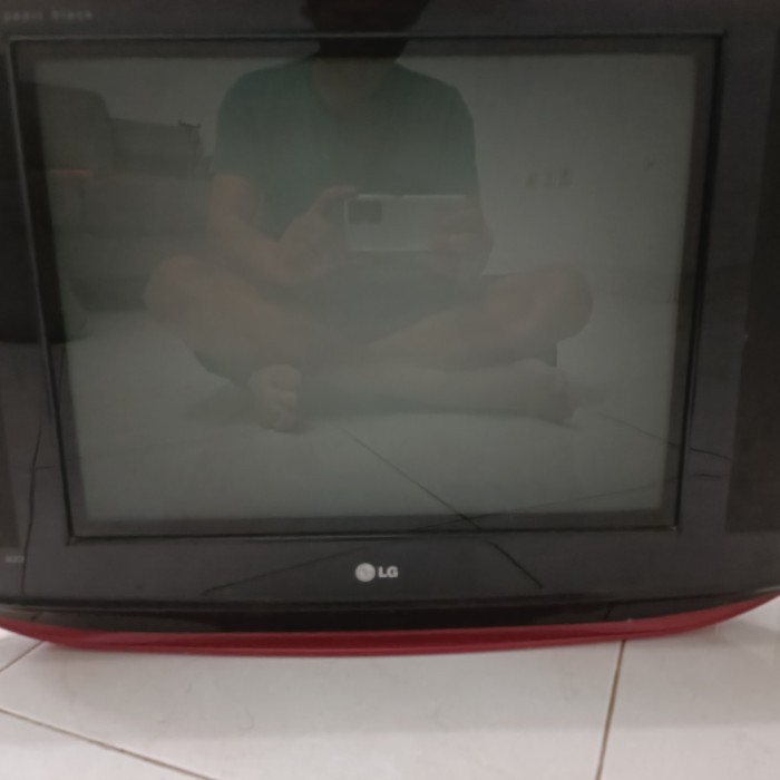 Jual TV TABUNG BEKAS LG 21 INCH | Shopee Indonesia