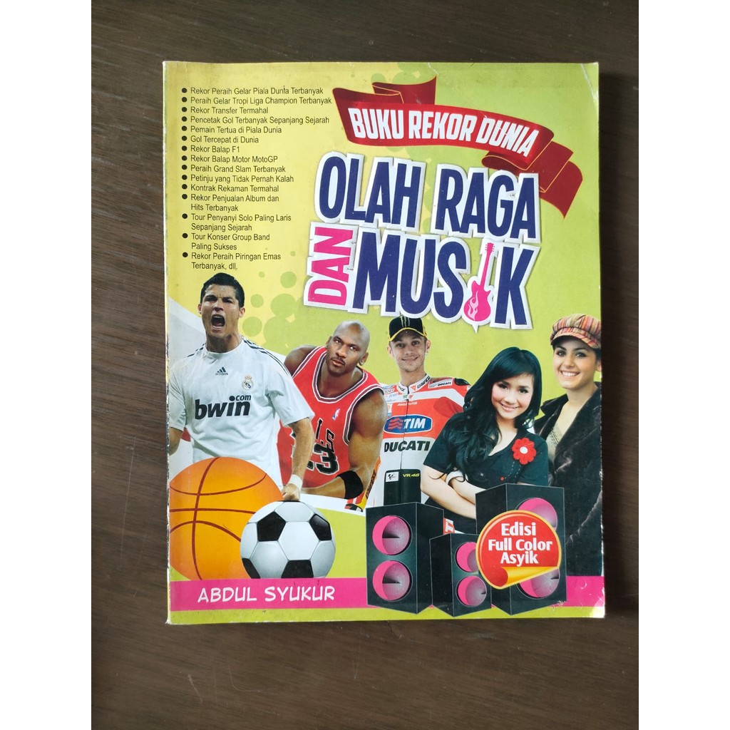 Jual BUKU REKOR DUNIA OLAHRAGA DAN MUSIK | Shopee Indonesia