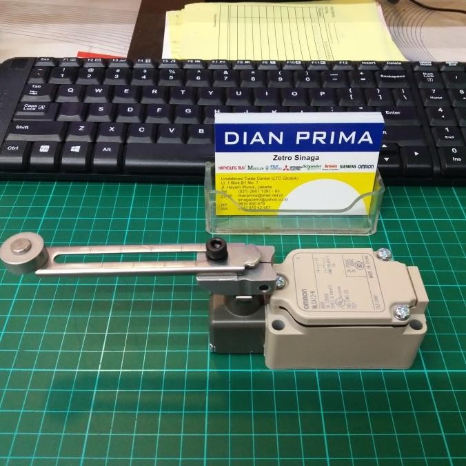 Jual Omron Limit Switch WLCA12-N Roda Adjustable 1NO 1NC 2A 240VAC ...