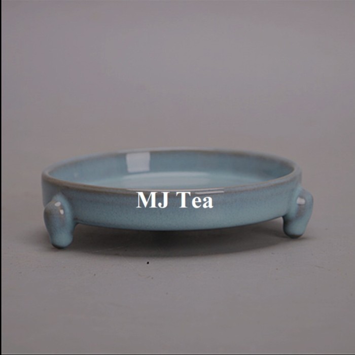 Jual Produk Ready Song Dynasty Ru kiln azure glaze three-legged antique ...