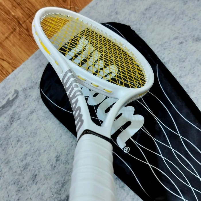 Jual Raket Tenis Wilson Pro Staff V12 Carbon Siap Pakai Ada Tas ...