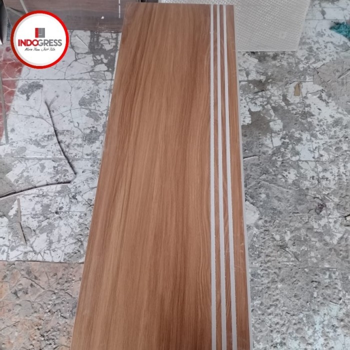 Jual granit pijakan anak tangga motif kayu step nosing 30x100 custom ...