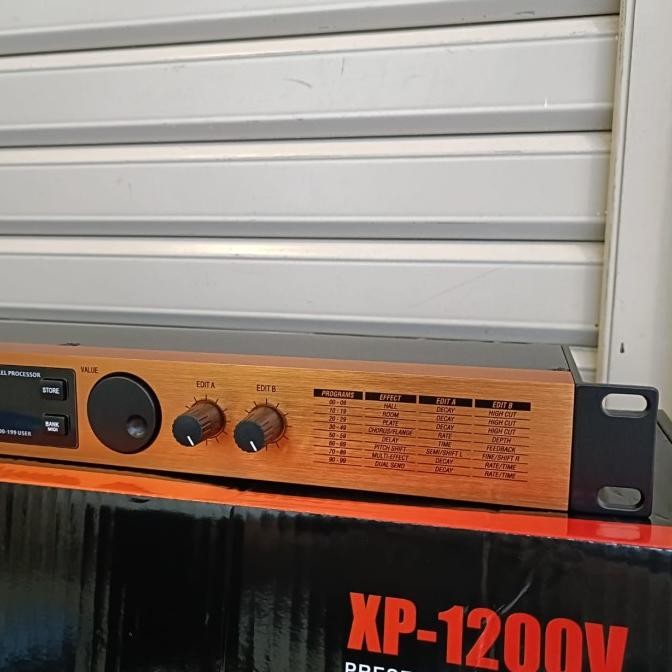 Jual Effect Vocal Xsys XP1200V X-SYS XP 1200 V XSYS XP-1200V Efek Vokal ...