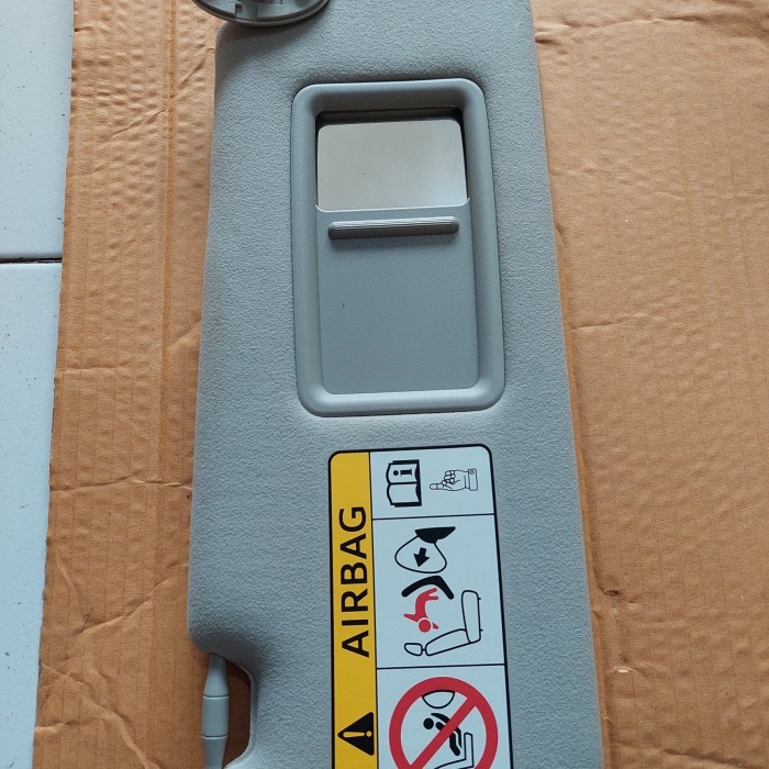 Jual Sun Visor Toyota Universal Innova,Fortuner,Hilux Original | Shopee ...