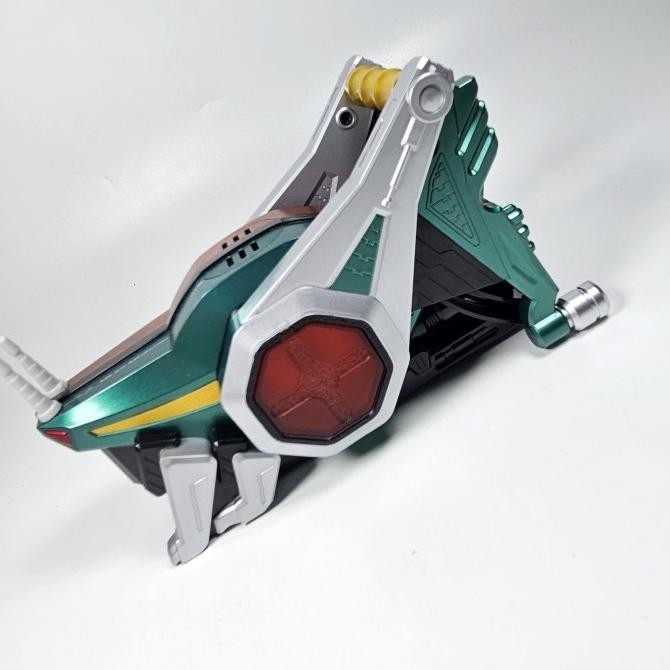 Jual Dx Kamen Rider Kabuto The Bee Thebee Drake Sasword Punch Hopper ...