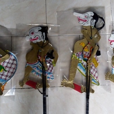 Jual wayang kulit dagelan punokawan limbuk cangik togog bilung | Shopee ...