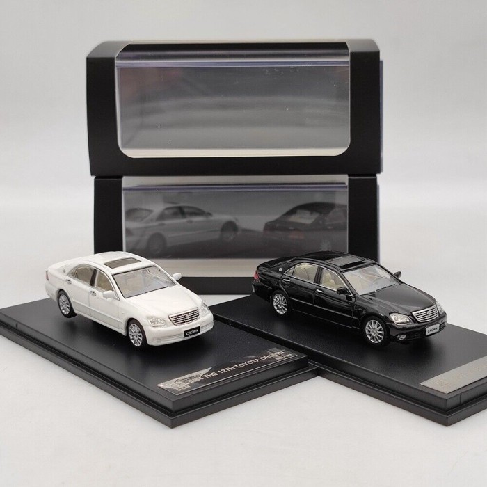 Jual 1/64 DCM TOYOTA CROWN 12TH DIECAST MOBIL BLACK WHITE | Shopee ...