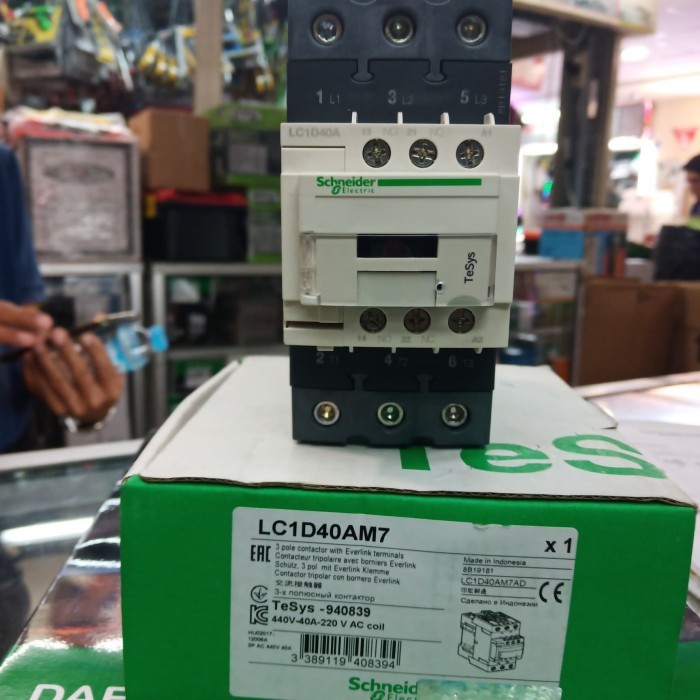 Jual Contactor Kontactor Schneider Lc1D40M7 220V Schneider Original ...