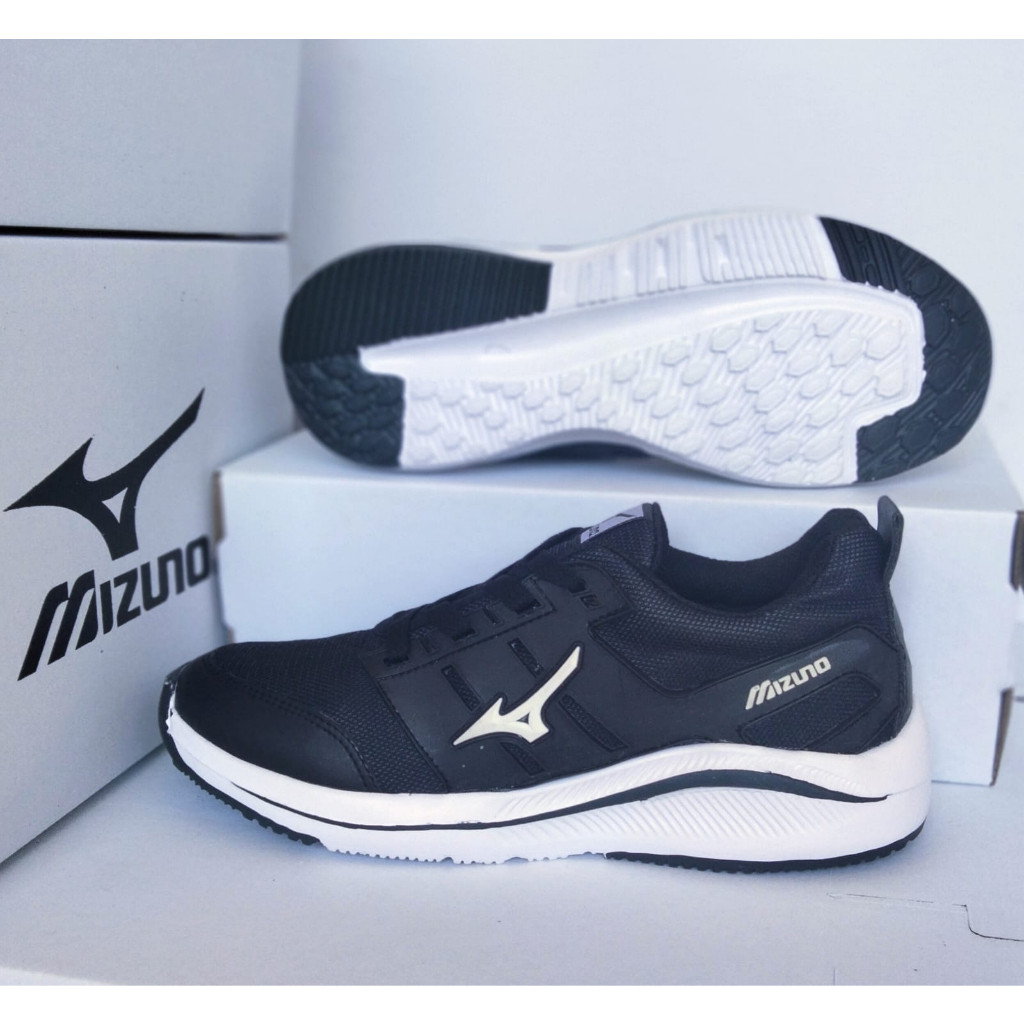 Jual Rekomendasi Terbaik !! Sepatu Sneakers Pria Wanita Sepatu Sekolah Hitam Putih Cowok Cewek ...