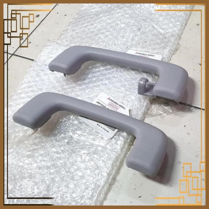 Jual [PMA] HANDLE GRIP PLAFON ROOF ABU ABU ASLI MITSUBISHI PAJERO SPORT ...