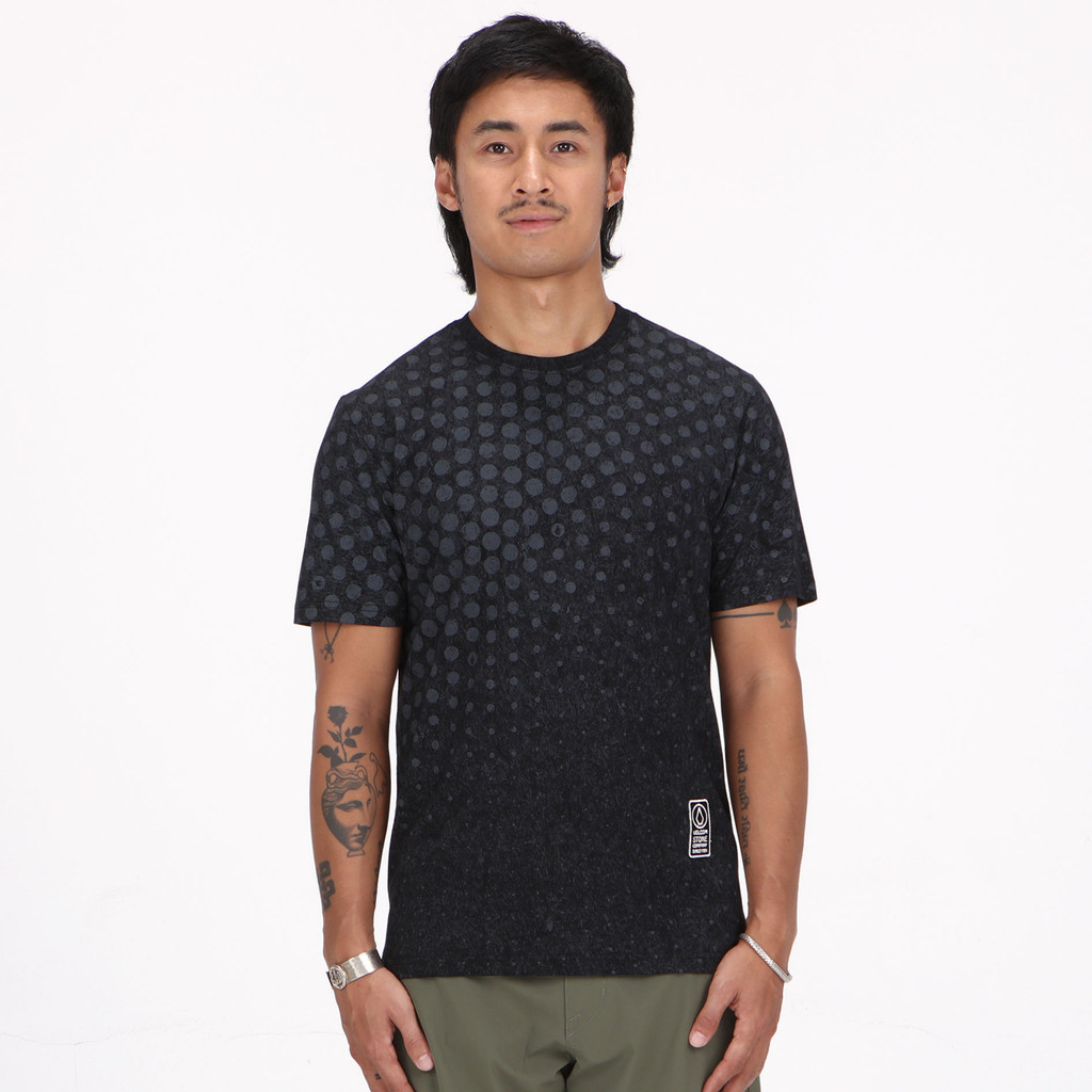 Jual VOLCOM - MCT GILLESPIE SHORT SLEEVE TEE BLACK | Shopee Indonesia