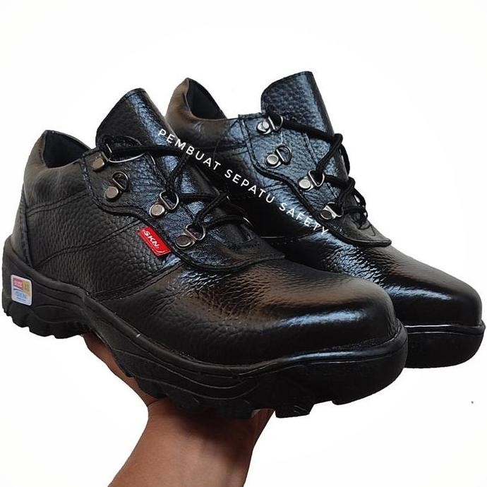 Jual Sepatu Safety Kulit Sapi Asli Kerja Pabrik Kitchen Las Bengkel ...