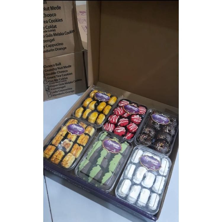 Jual [READY FRESH] -Paket Hampers Kue kering Lebaran New Yona Cookies ...