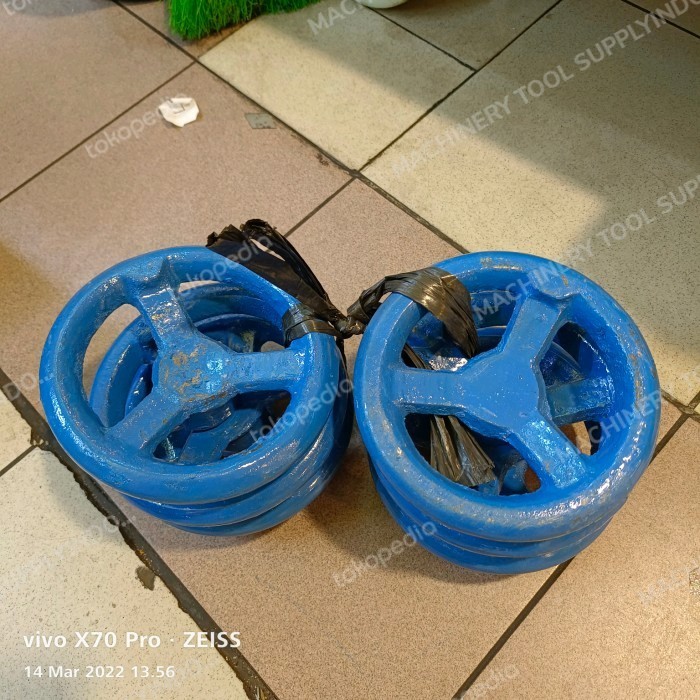 Jual HAND WHEEL 6 INCH BLIND HOLE MATERIAL IRON CASTING MADE IN TAIWAN ...