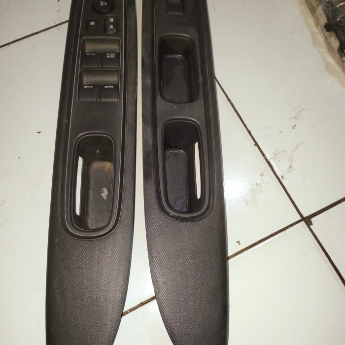 Jual panel doortrim power window Honda Brio Mobilio | Shopee Indonesia
