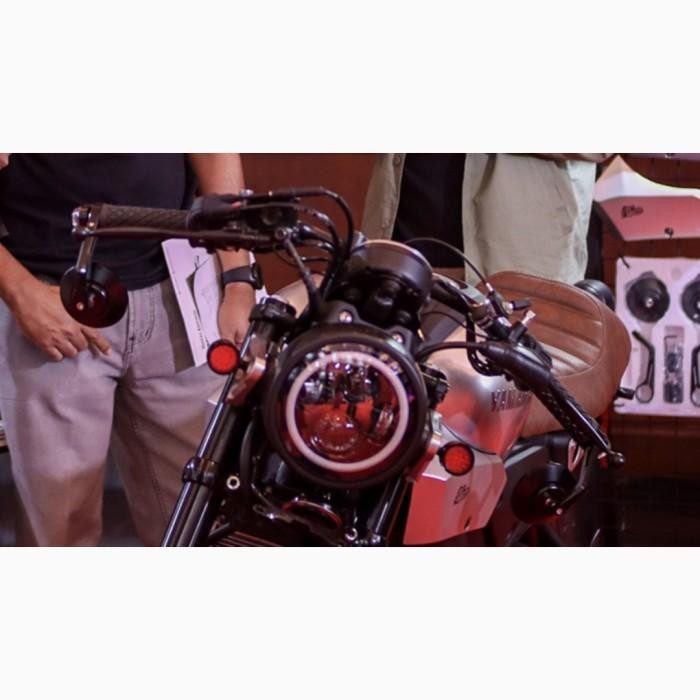 Jual Yamaha XSR 155 Paket Stang Cafe Racer Clubman dengan Spion Bar End ...