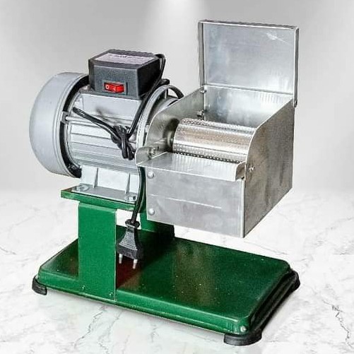 Jual Mesin Parut Kelapa Mini Elektrik Dinamo Listrik / Parutan Kecil ...