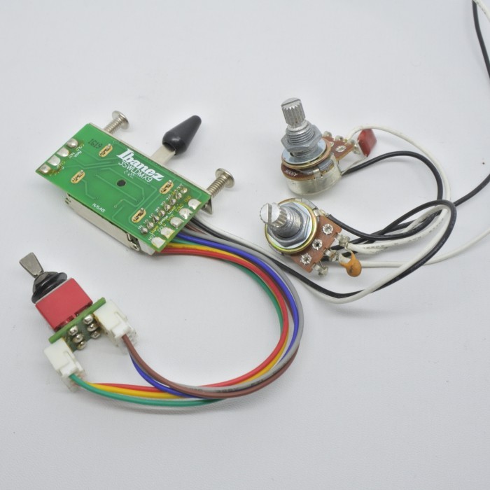 Jual New!! wiring ibanez AZ HSS / SSS potensio switch gitar prewired ...