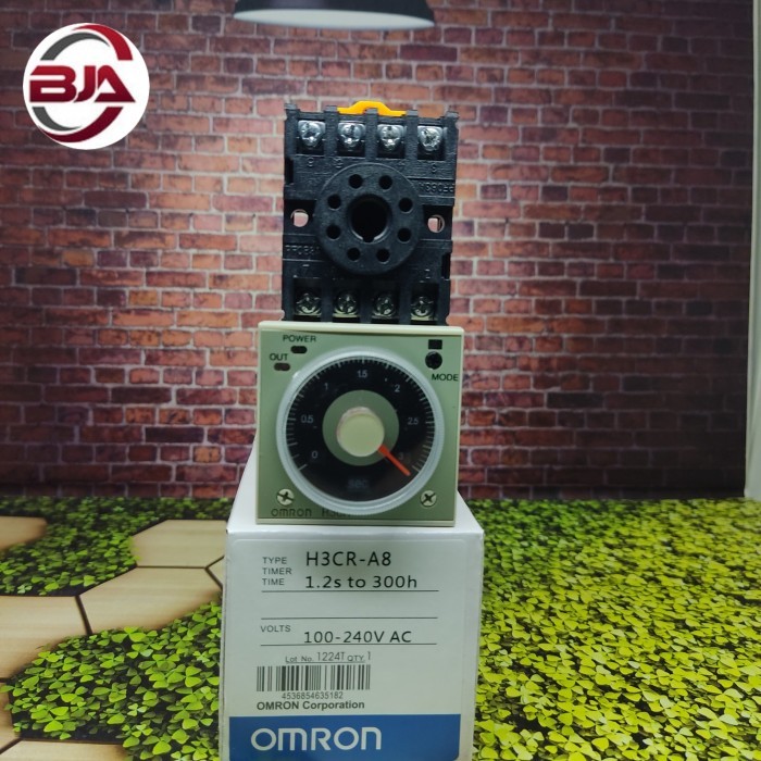 Jual Timer H3Cr-A8 24V-220V Ac Dc Omron H3Cra8 + Socket | Shopee Indonesia