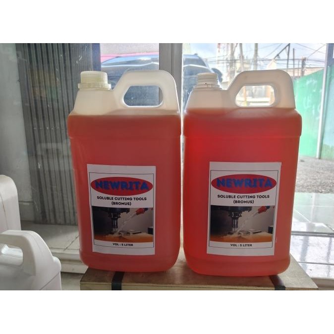 Jual Bromus Soluble Cutting Oil Oli Cutting Coolant Mesin CNC Milling ...