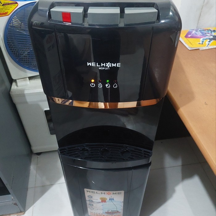 Jual Dispenser Galon Bawah 3 Keran / Kran Dispenser Panas-Dingin-Normal ...