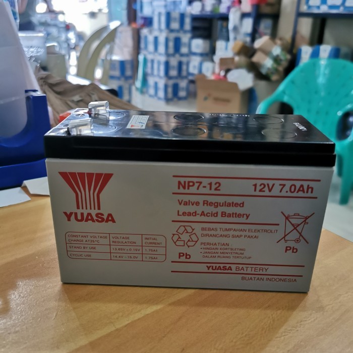 Jual Aki Baterai Kering Yuasa Np7-12 Valve Regulated 12V 7Ah | Shopee Indonesia
