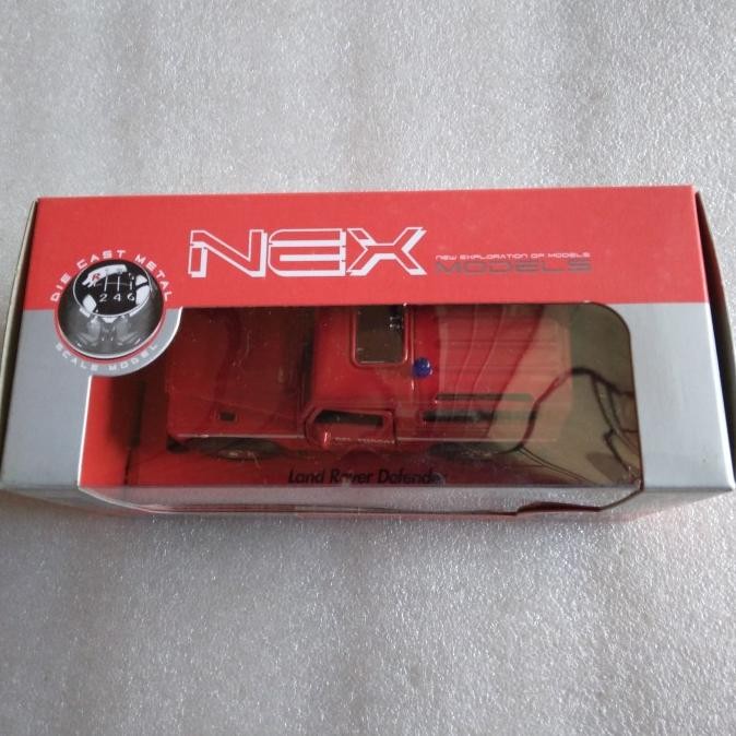 Jual Die Cast Metal Scale Model Nex Welly Land Rover Defender. Scala 1: ...