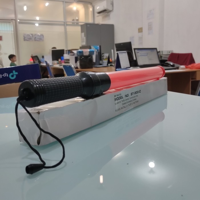 Jual [VIRAL] Traffic Light Baton Lampu Stick Lamp Tongkat Lalin Panjang ...