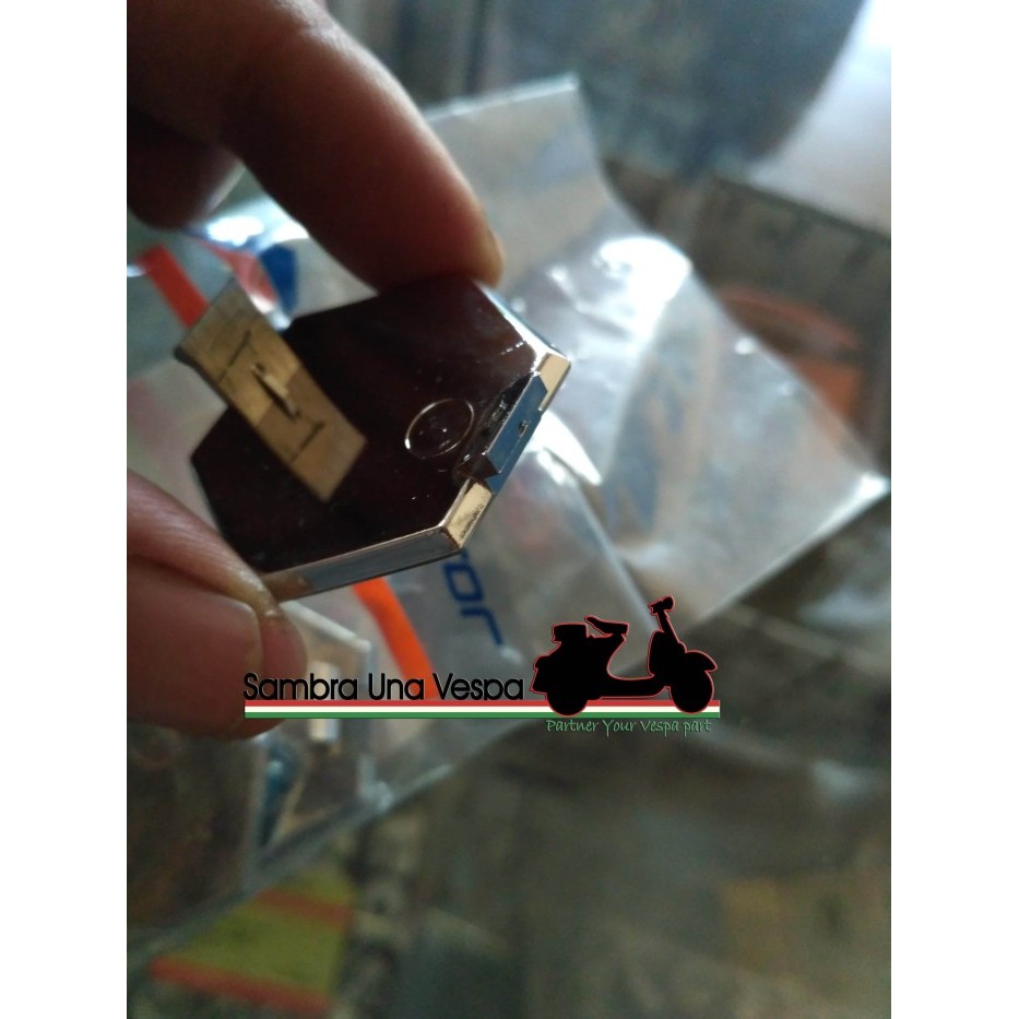 Jual Emblem Emblim Badges Merk Logo Chung Piaggio Dasi Hidung Vespa ...