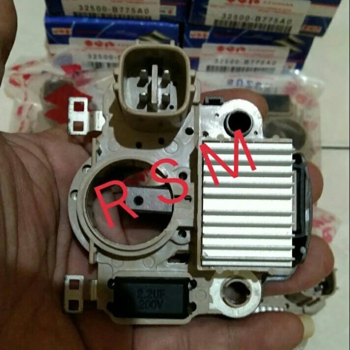 Jual IC REGULATOR/IC ALTERNATOR ESTEEM SIDEKICK TWINCAM SOCKET BULAT ...
