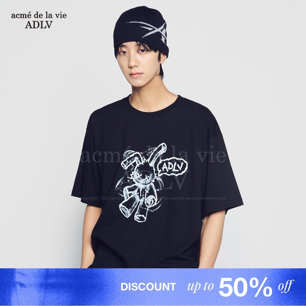 Jual [ADLV] Handsketch Rabbit Short Sleeve T-Shirt Black - Kaos Unisex ...