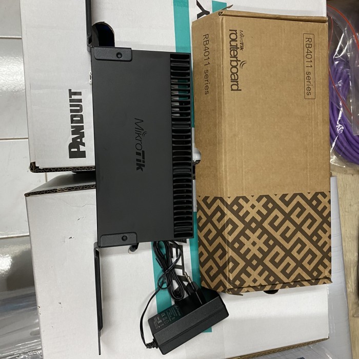 Jual MikroTik RB4011iGS+RM | Shopee Indonesia