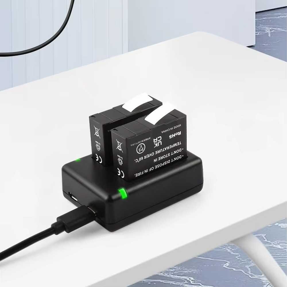 Jual Charger Baterai Kamera Aksi Insta360 Ace Pro LED 2 Slot RT-001 ...