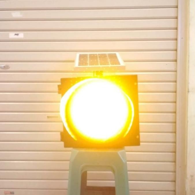 Jual Berkualitas Led Traffic Light 30Cm Solar Cell Yellow Warning Light ...