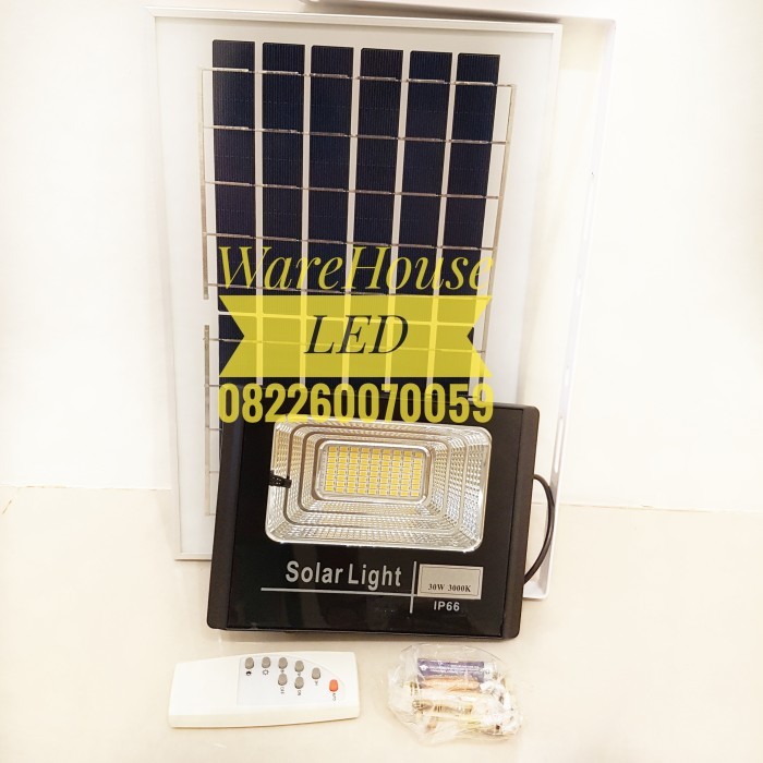 Jual Lampu Sorot Solar Tenaga Surya 30W Led 30Watt Panel 30 Watt Kuning ...