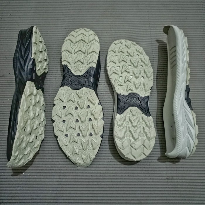 Jual OBRAL outsole sepatu running lari BIG SIZE asics gel venture 9 ...