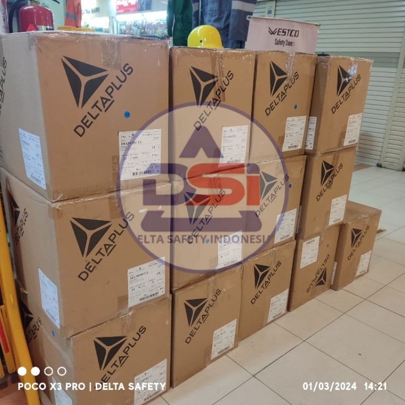 Jual Big Sale !!! Helm Proyek Delta Plus Venitex / Safety Helmet ...